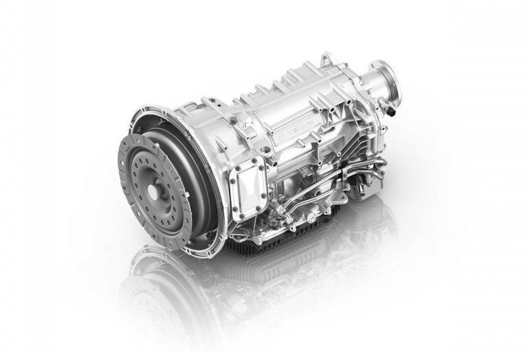 New DAF LF Driveline with PowerLine transmission